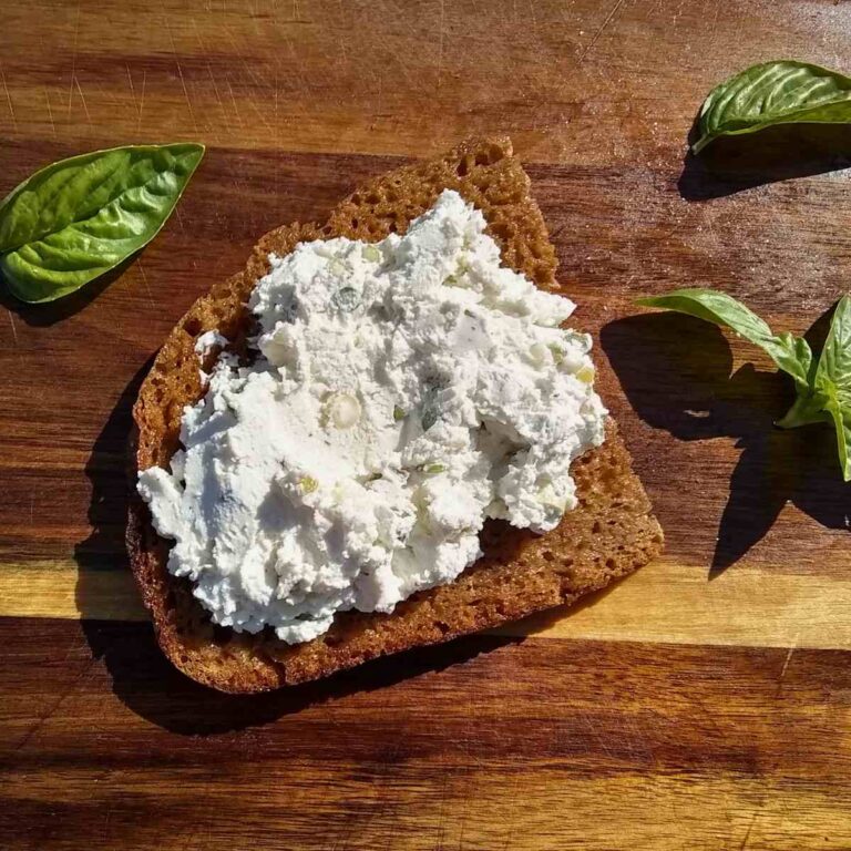 Bonny Clabber - What is clabber milk and its uses – Food For Life Garden